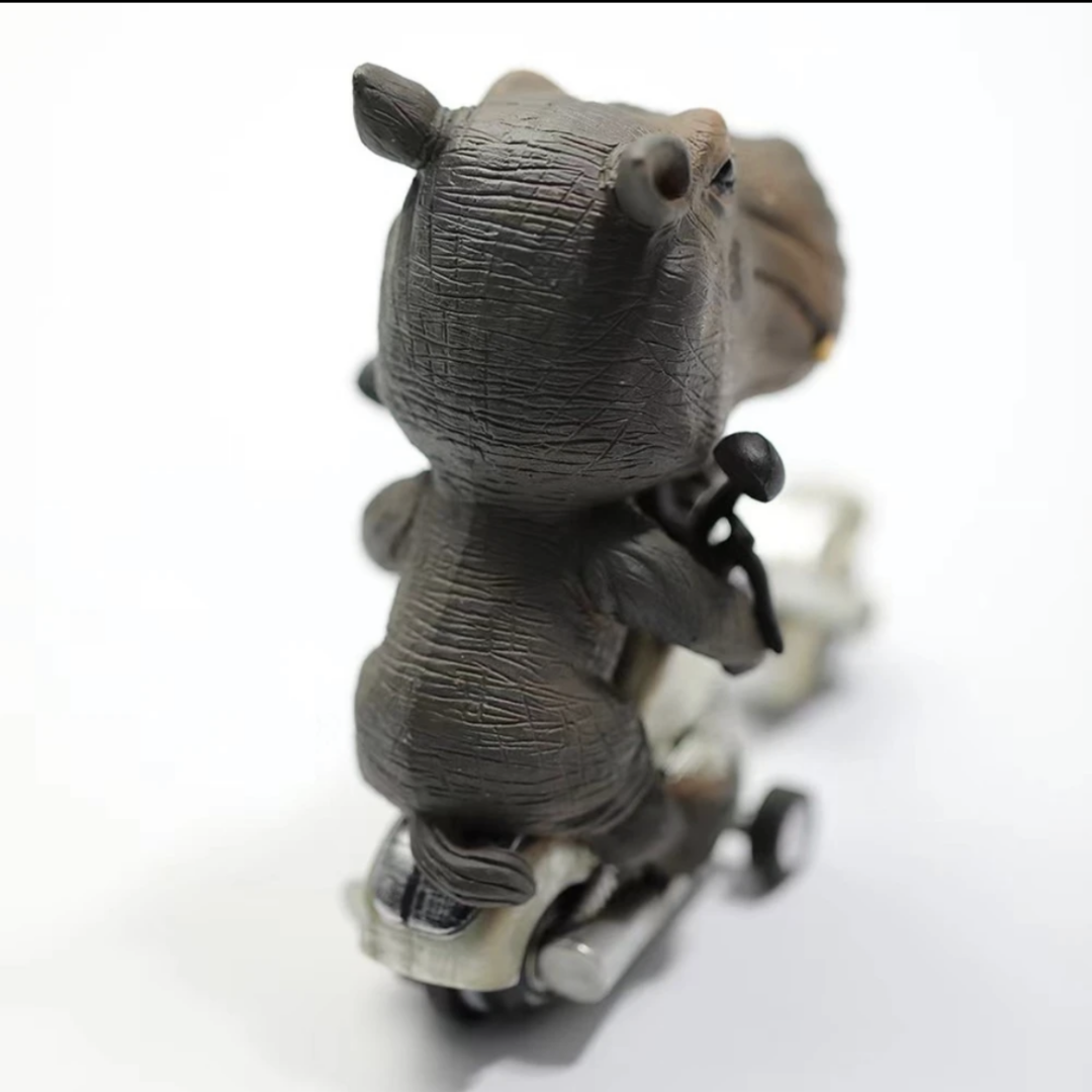 Punk hippo desktop ornament – wellstuff.shop